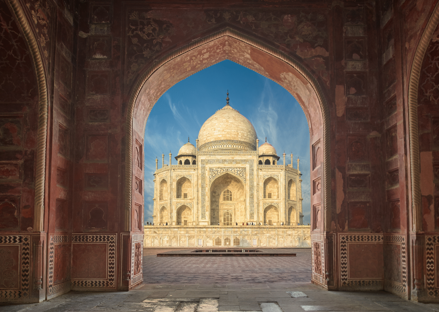 Taj Mahal – symbol miłości i najpiękniejszy zabytek Indii - Coral Travel